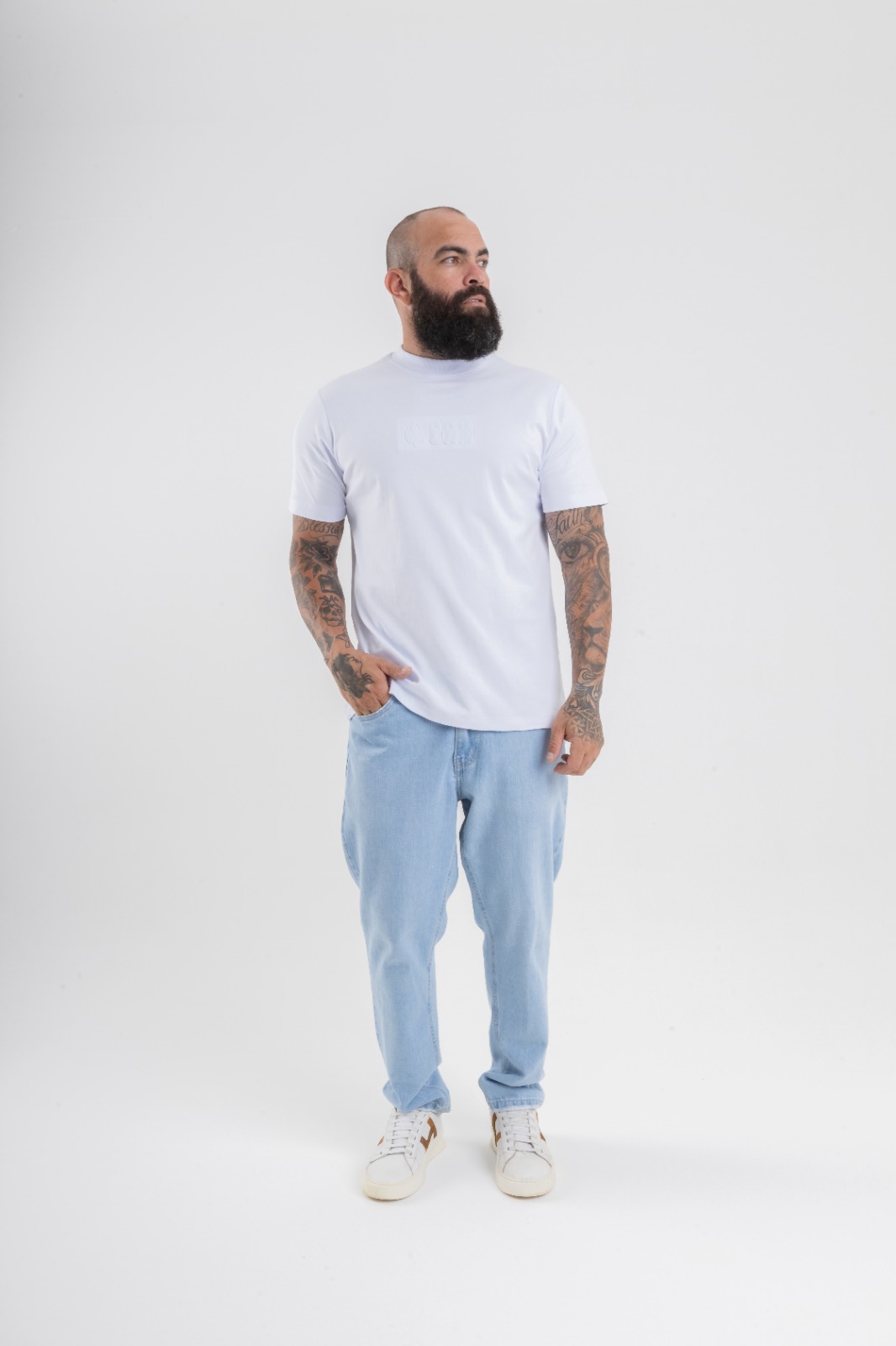 CAMISETA EMBOSSING LINE OAK BRANCO - OAK MensWear